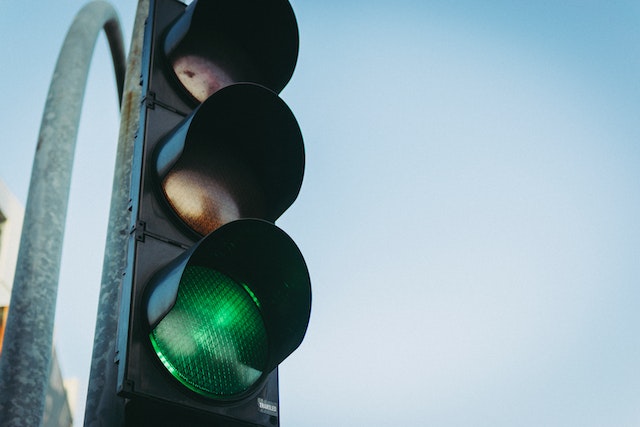 Introduction to Traffic Lights | Stage 3 Lesson | Coding Ireland